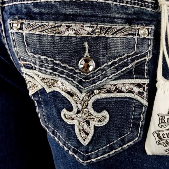 Rock Revival | Jeans | Rock Revival Easy Capri Jeans 29 3 3 32 33 34 ...